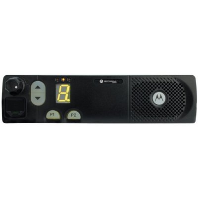 Motorola CM140, автомобильная радиостанция 146-174 МГц, мощность до 25 Вт